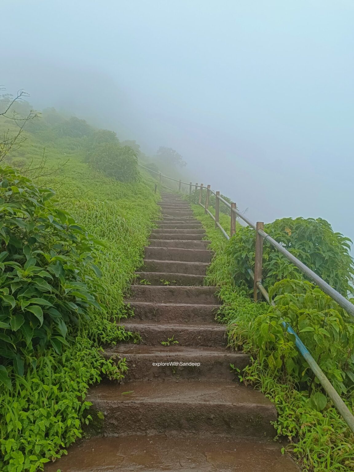 Exploring Raireshwar Fort: The Birthplace of Maratha Swarajya and Bhor ...